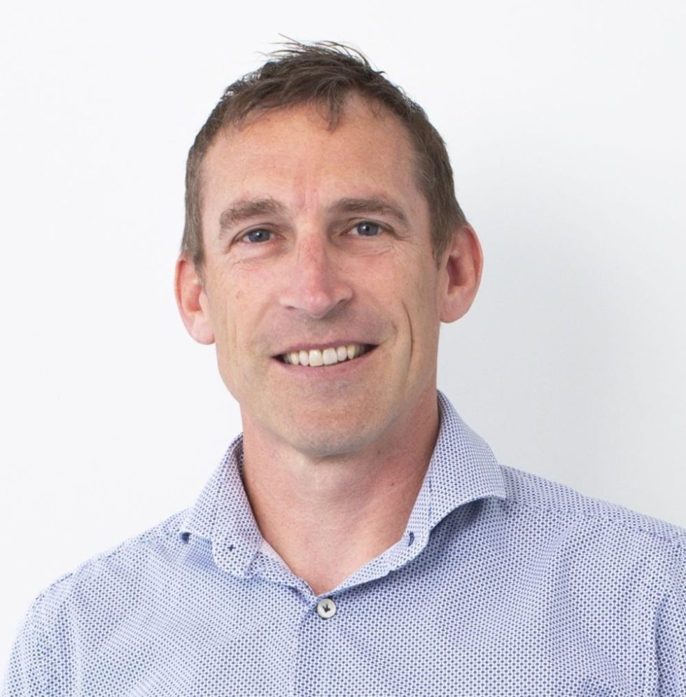 About Us - Paragon Computers